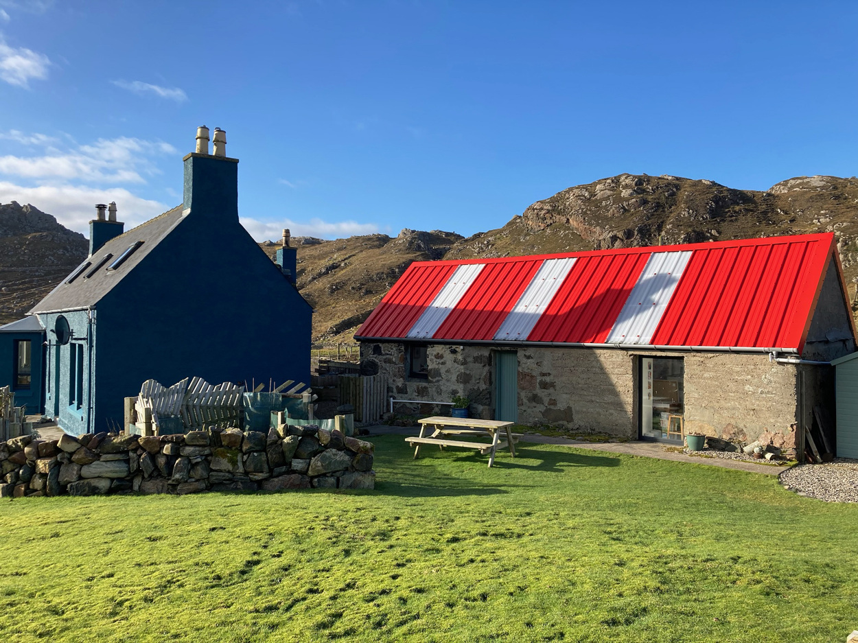 Cliff Studio - David Knight Painting