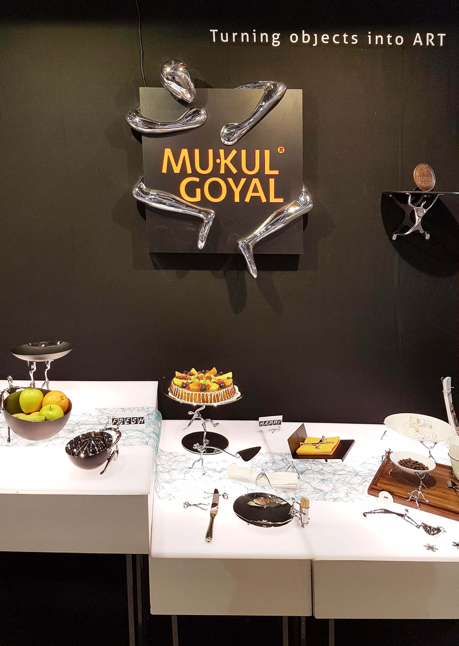 Signage Design for Brand ''Mukul Goyal'' - rashi tanwar