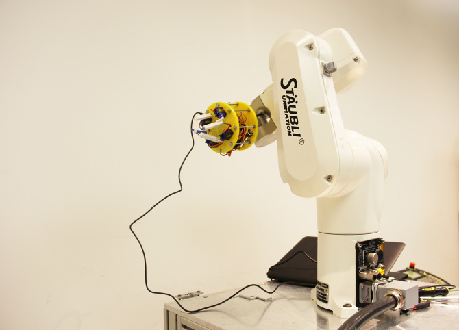 MIXED REALITY MODELING - Poyao Shih