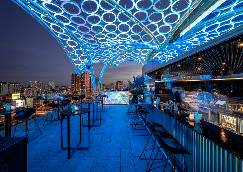 Epic sky lounge - Atelier Nguyen Pham