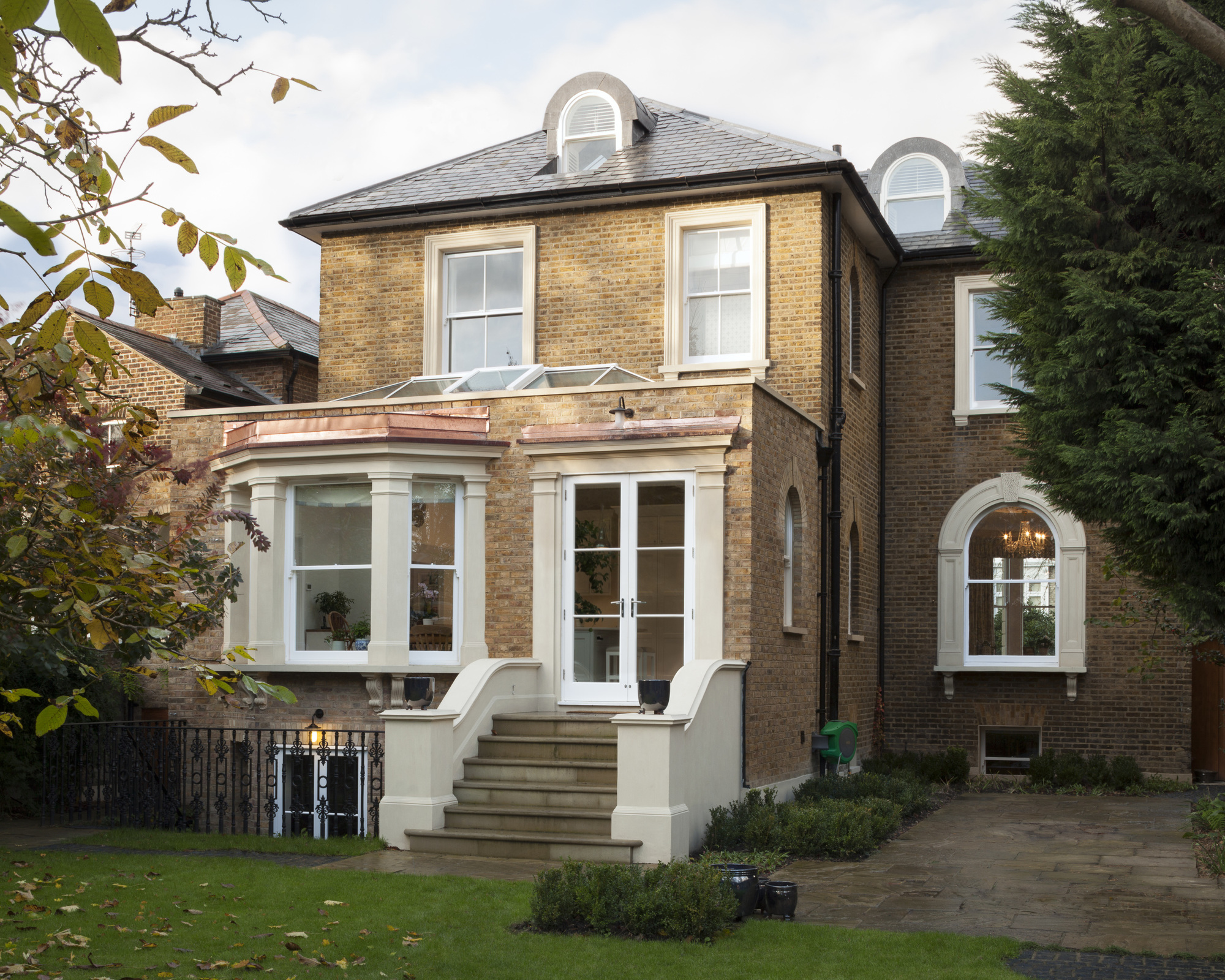 The Grove - Gauld Architecture