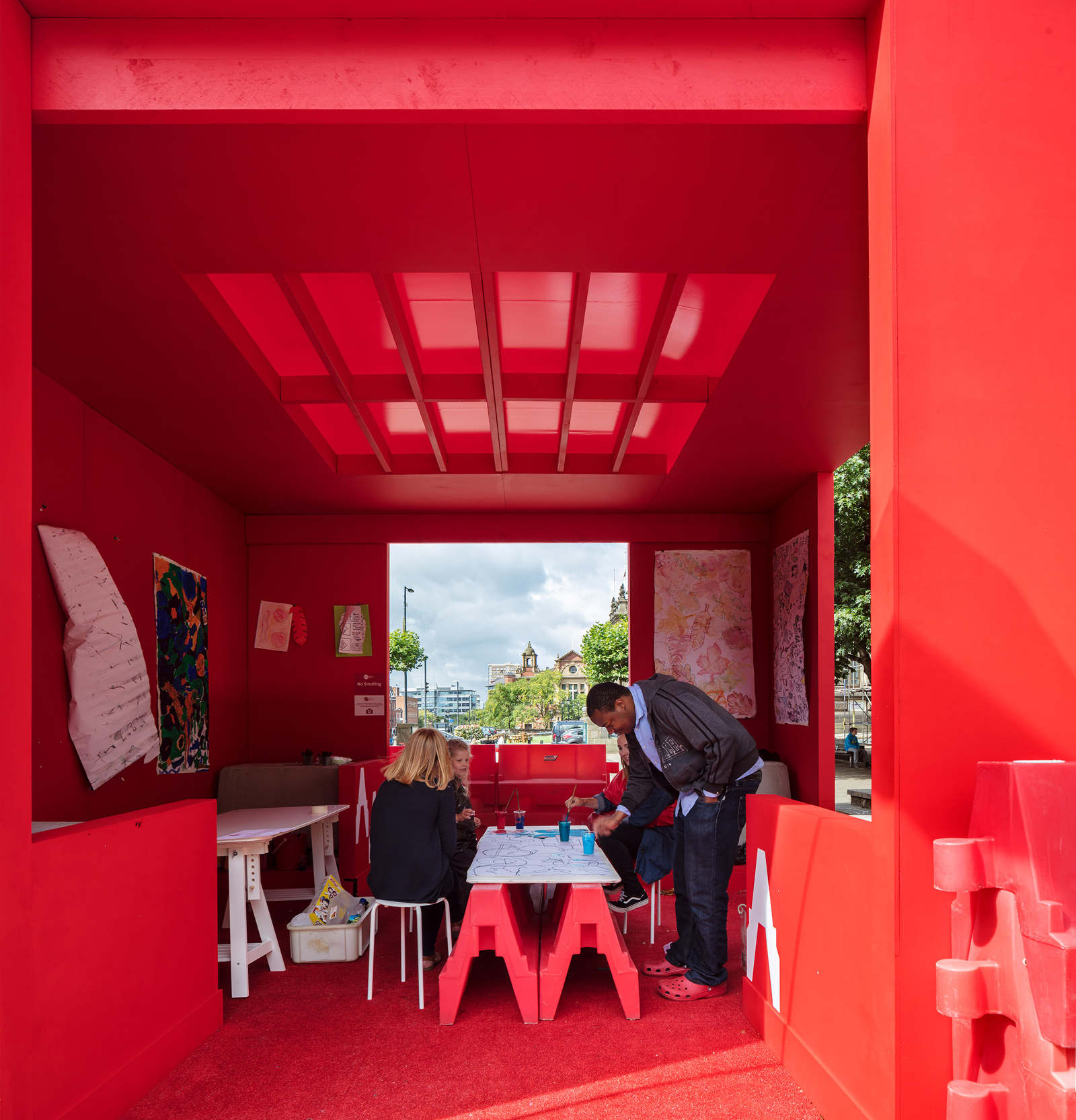 REDSCAPE PAVILION - McCloy + Muchemwa