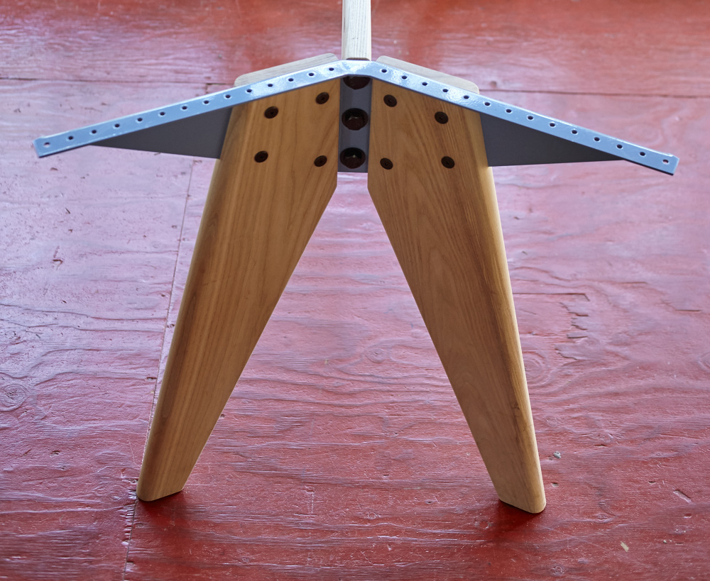 x table - pm design