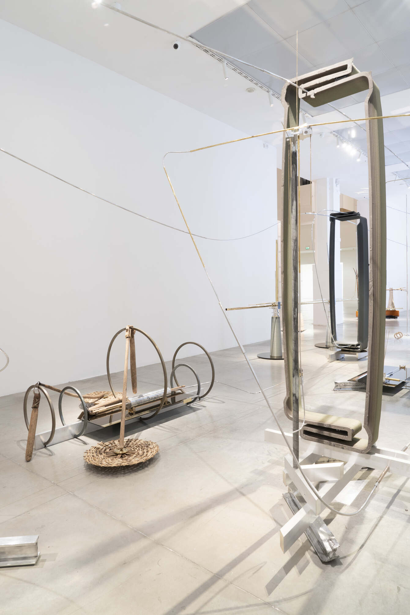 The floating collection - David Jablonowski