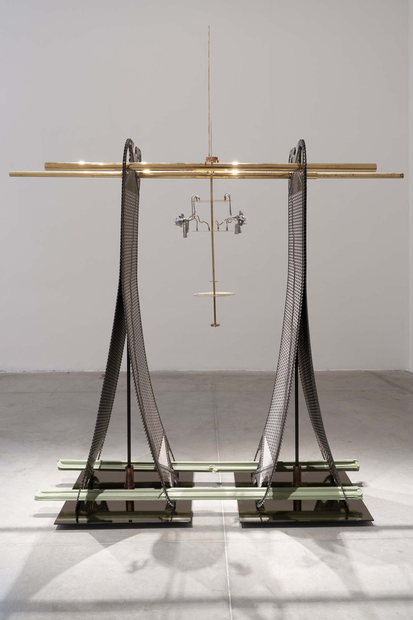 The floating collection - David Jablonowski