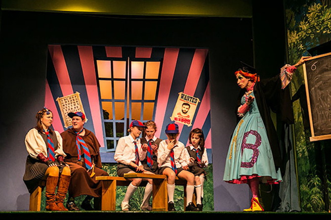 Robin Hood - Fern Blevins