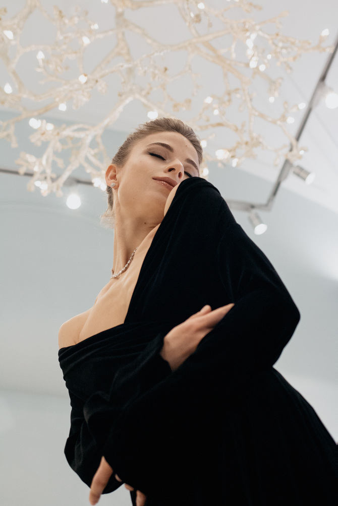 Breakfast at Tiffany's with Anna Okuneva - Daria Ratushina photo