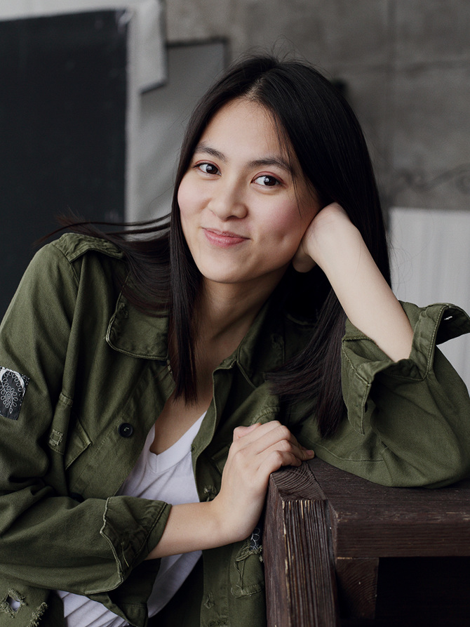 Maya V. - Victor Sapozhnikov