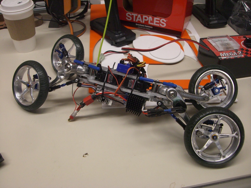 LEANING VEHICLES - Huntzinger Design