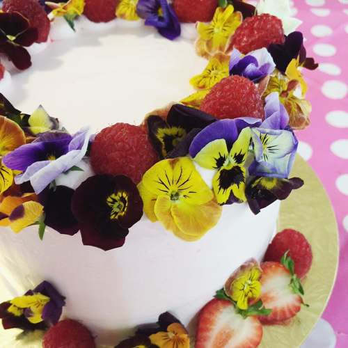 Floral Cake - Ribbons And Cream