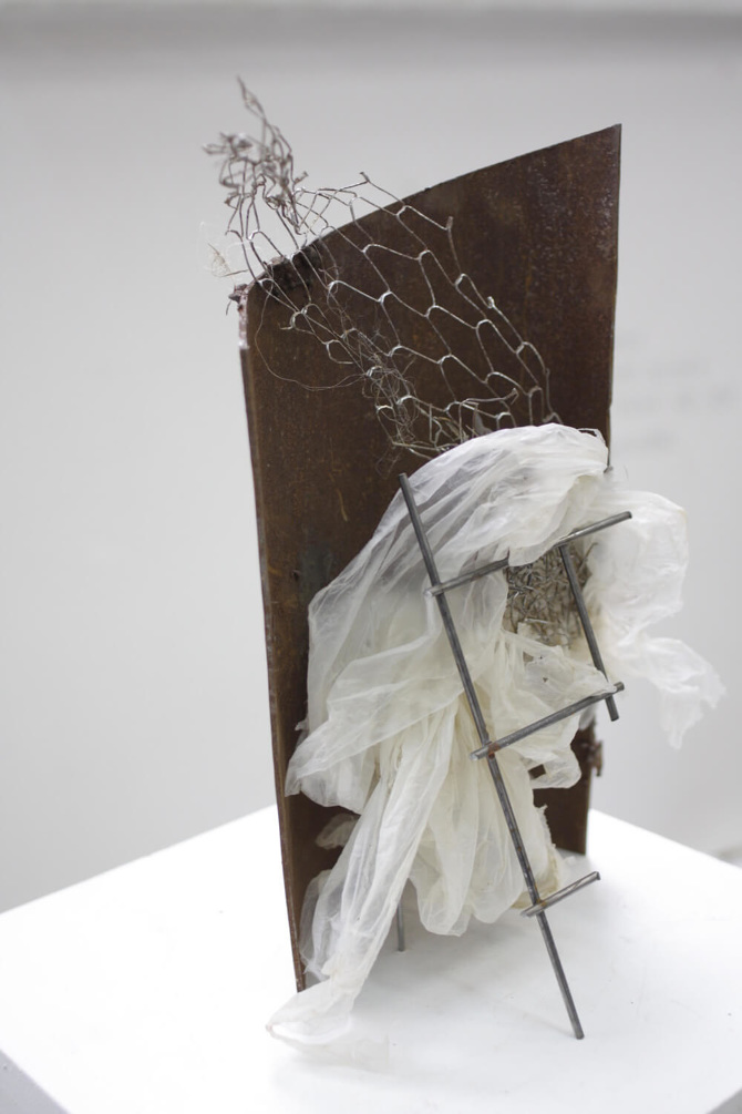 Gestural sculpture - Neta