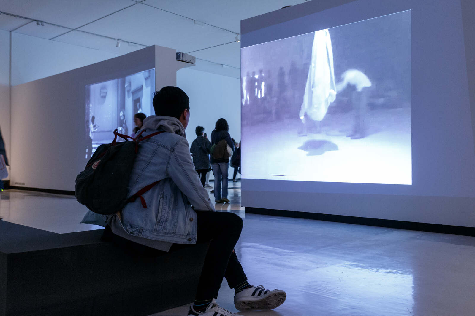 steve paxton exhibition - sharing movement / emma bigé