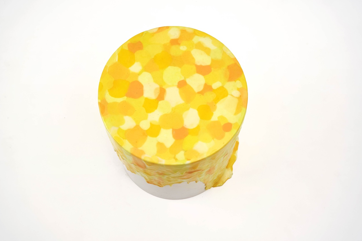 Melting Stool - yeah1