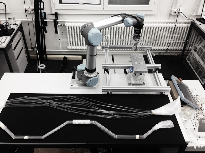 Robotic Glass Bending - WEI YU HSIAO