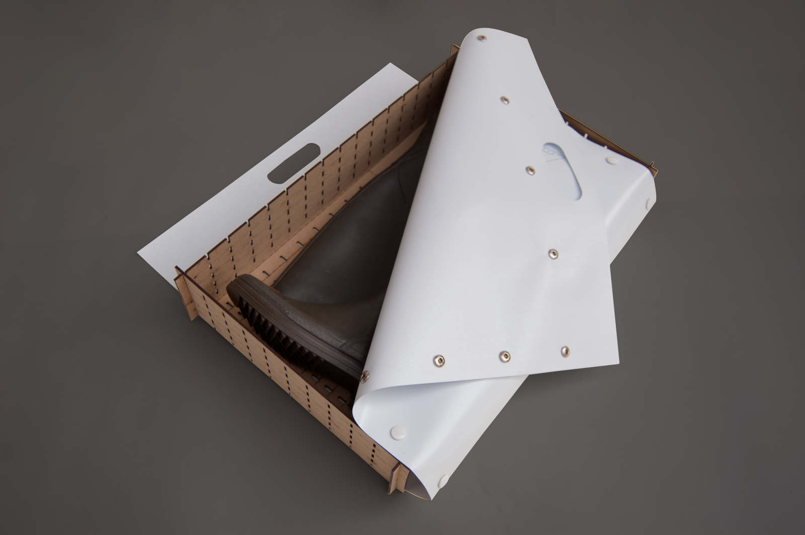 Aigle reusable packaging - Flore de Crombrugghe