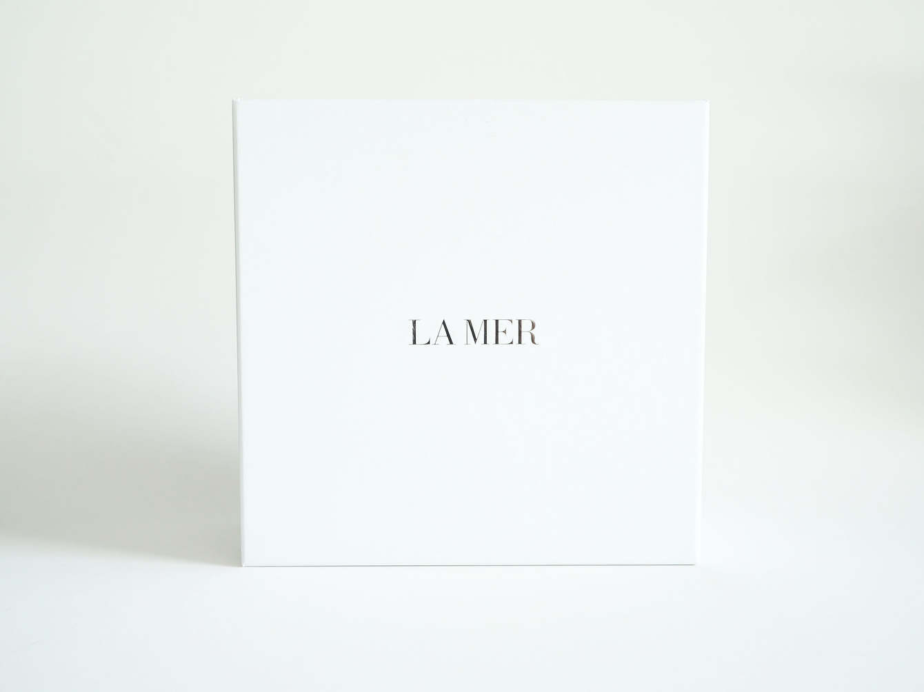 La Mer Anniversary Box - pipeamat.com