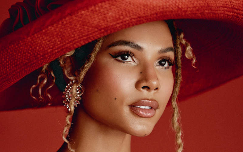 Doralys Britto - Julia Silverman Photographer Los Angeles