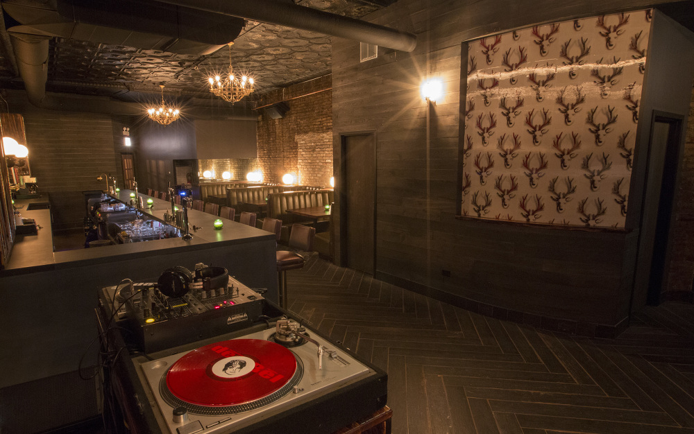 Deadbolt, Chicago (by DWDW) - thedesignvault