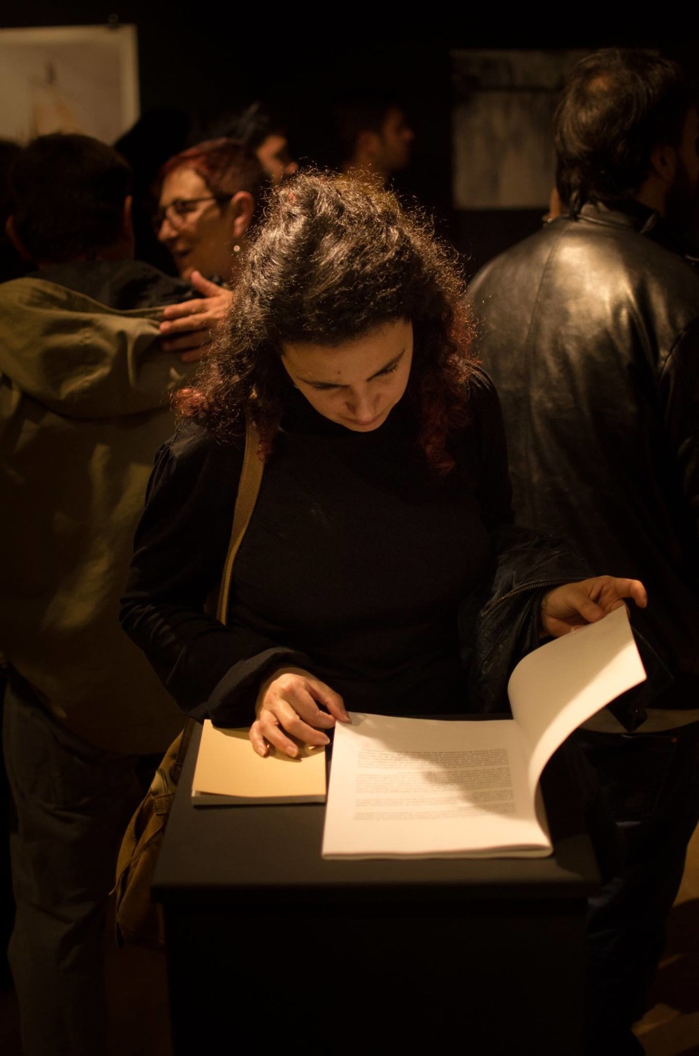 Exhibition: ¿Cómo fotografiar personas invisibles? - Péricles Dias