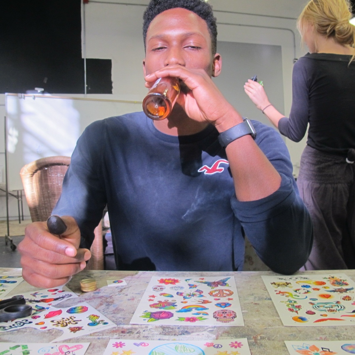 TEMPORARY TATTOO PARLOR - performance art