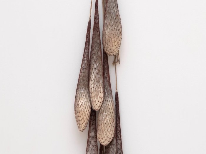 The Art of Eva Hesse - cinatura