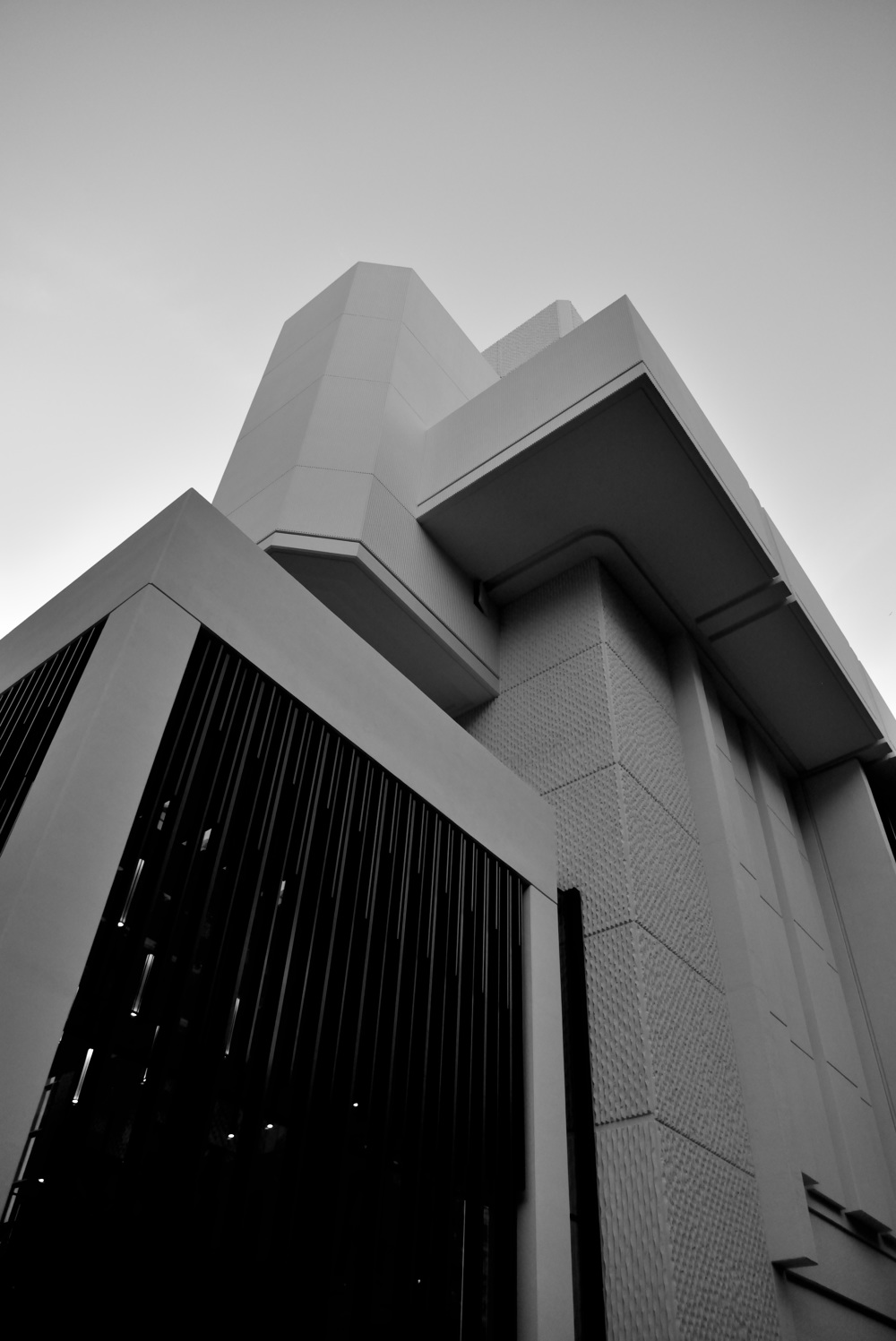 EC2Y 5DE - Concrete London