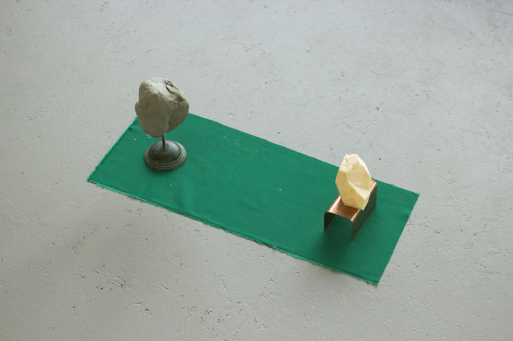 Dialogue table - Nicolás Lamas