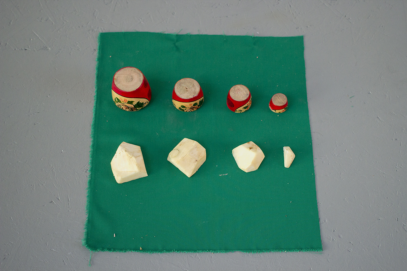 Dialogue table - Nicolás Lamas