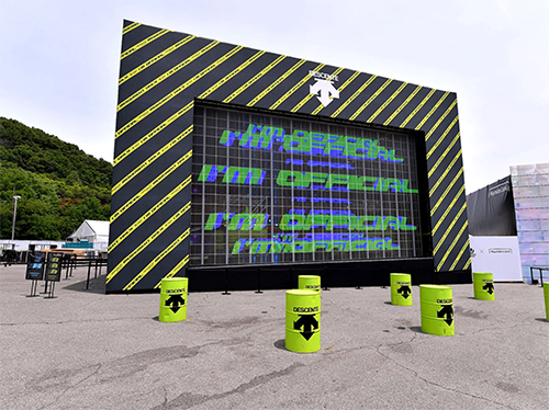 UMF x DESCENTE - xica