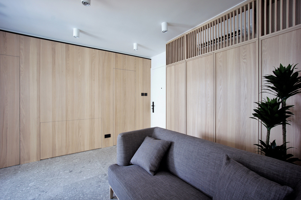 Private Residence - Human_w