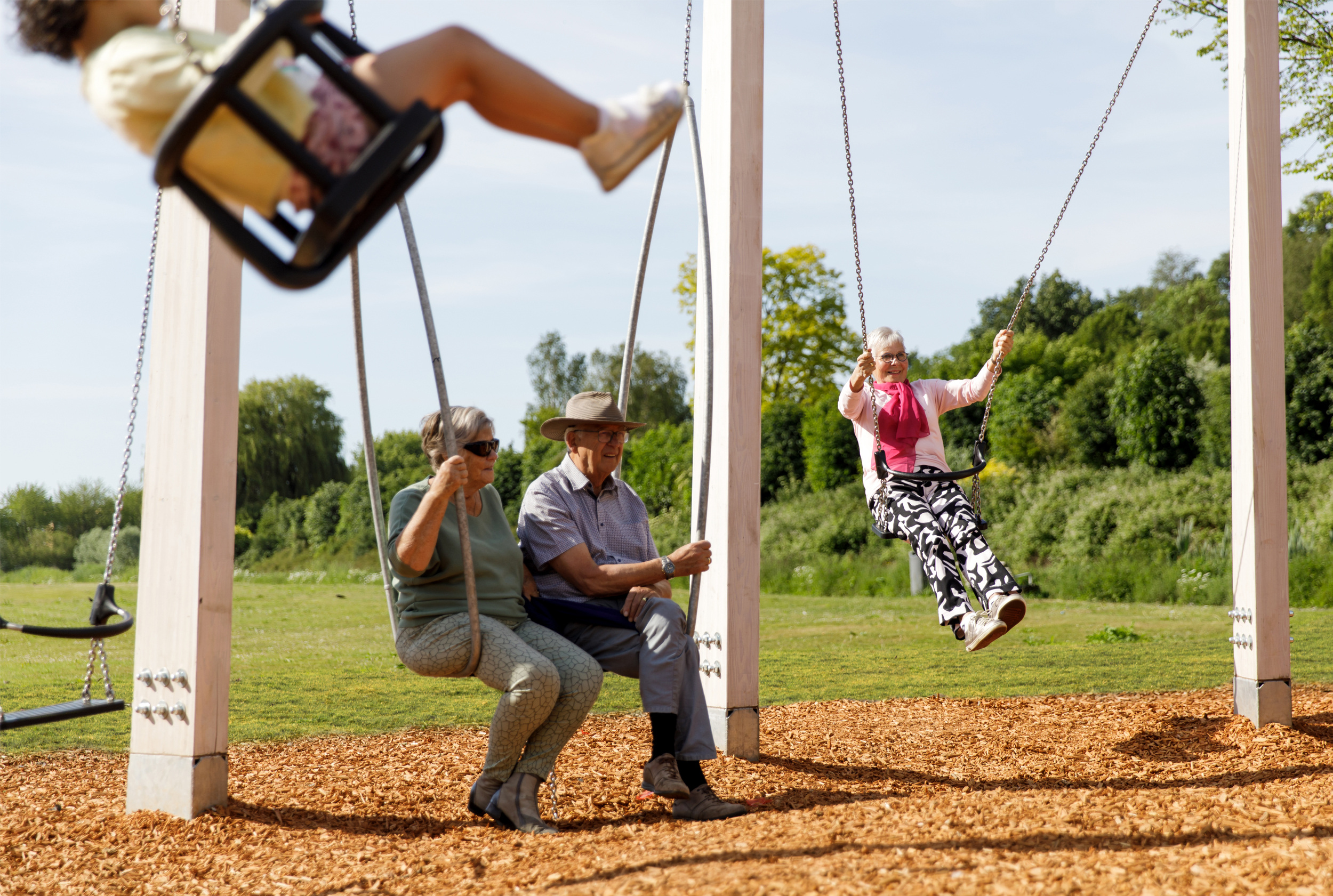 Ring of Swings Rotterdam - IND [Inter.National.Design]