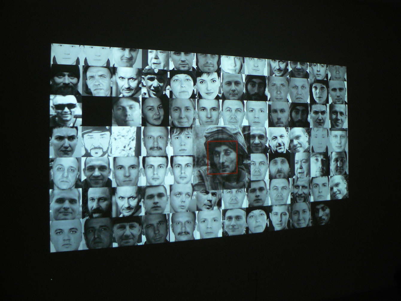 #hero - Anton Lapov