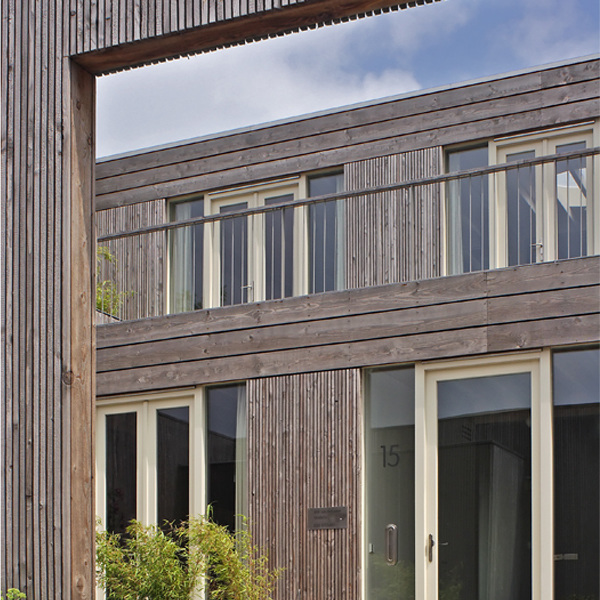 flexible house - mir