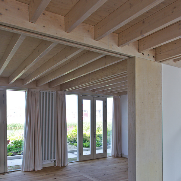 flexible house - mir