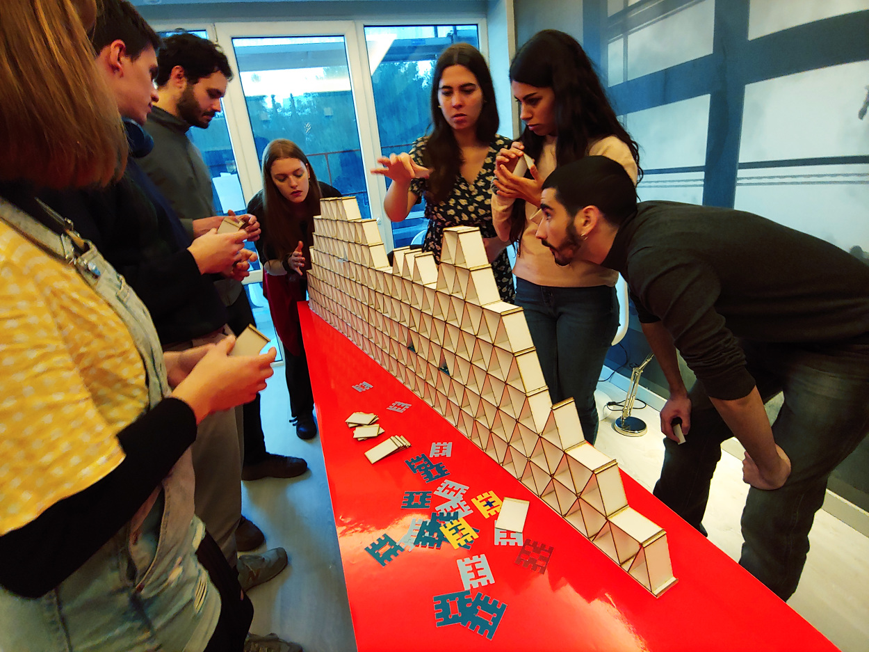 Hamlet's Tower, Board Game - didogkogkou