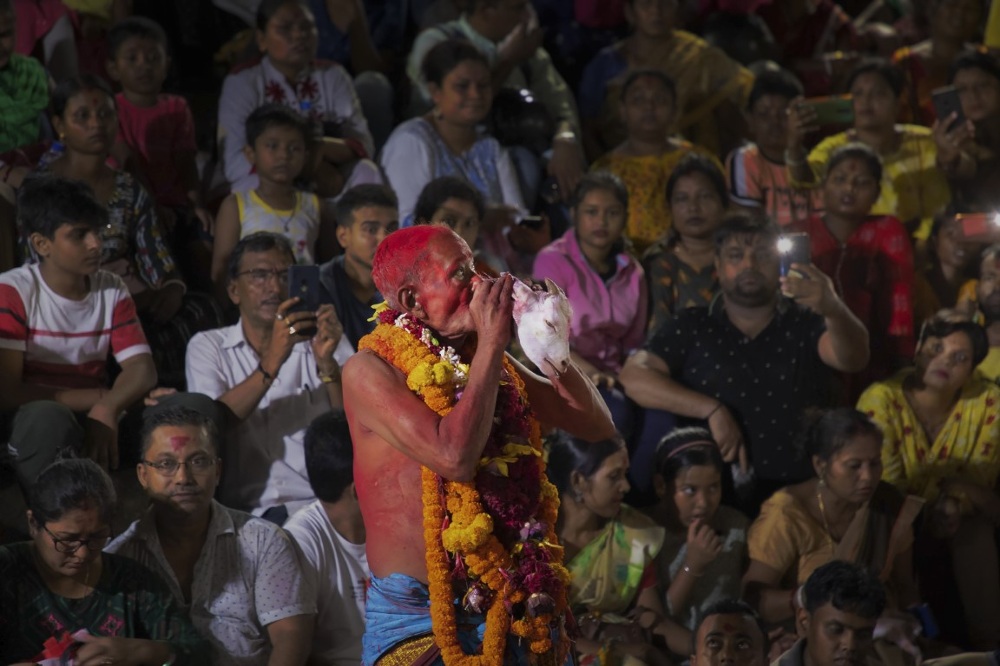 KAMAKHYA TEMPLE - Richard Barman