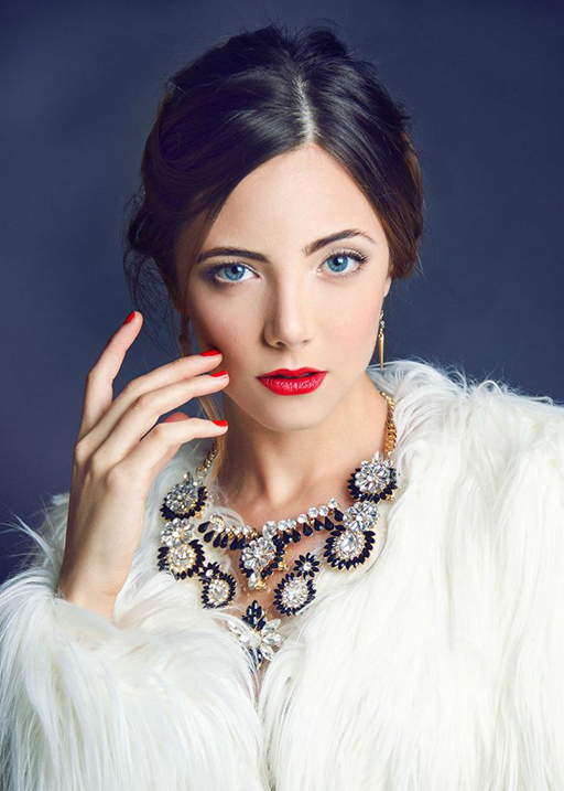 ANDREA VELA - Orange Marketing®