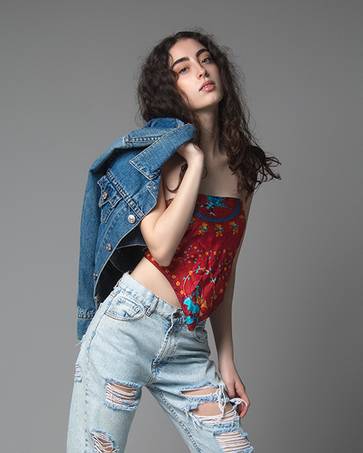 ISABELLA LOZA - Orange Marketing®