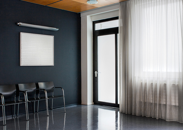 Designs for discomfort - Lynne Brouwer