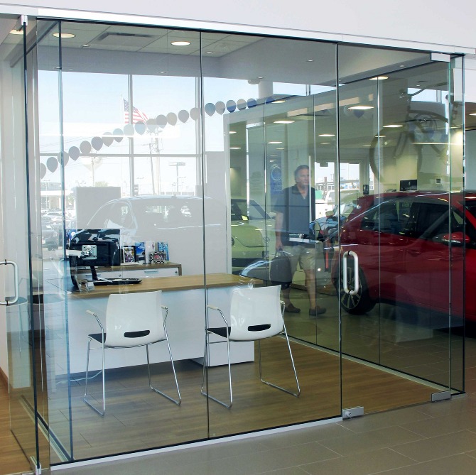 VOLKSWAGEN - Casey Franklin