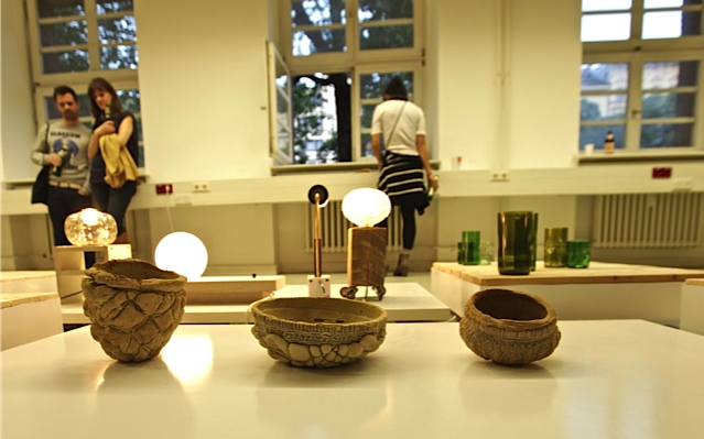 High Risk / Low Tech - design.me
