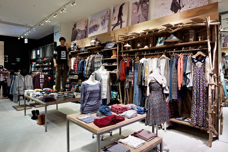 Quiksilver Store Toyosu - Specialnormal Inc.