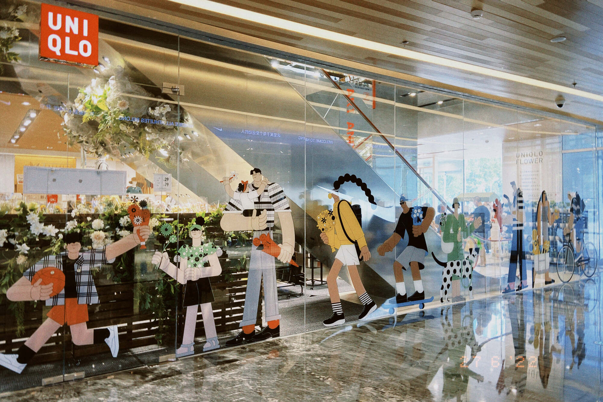 UNIQLO flower area - Inkee Wang