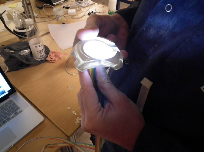 Diver Distress Signal System - Carol // Tang Ka Lo