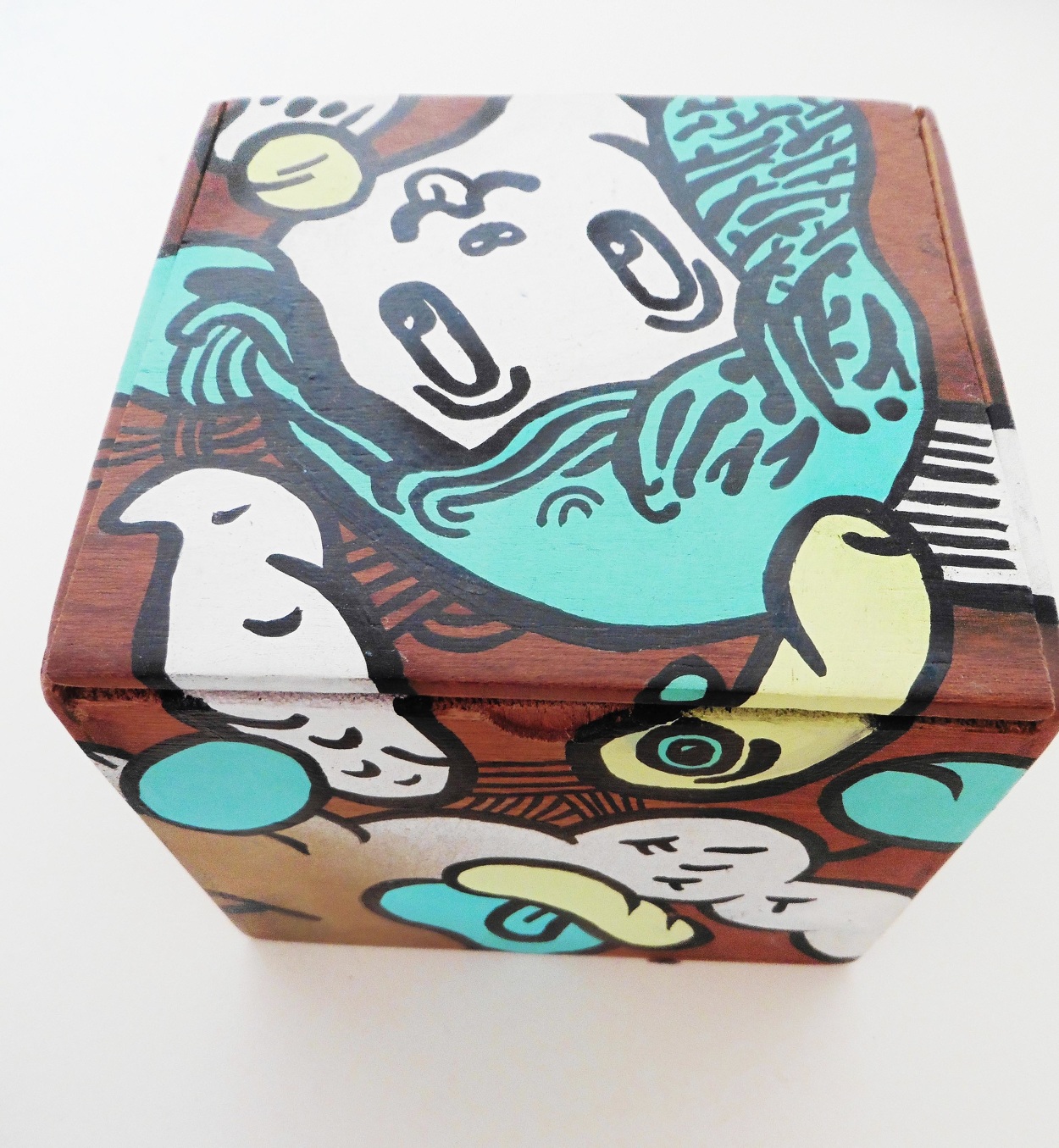 Limited hand-painted cigar box - UrsulaCheng