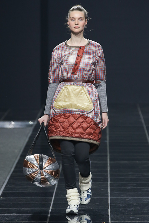 Runway - GRUNGE JOHN ORCHESTRA. EXPLOSION