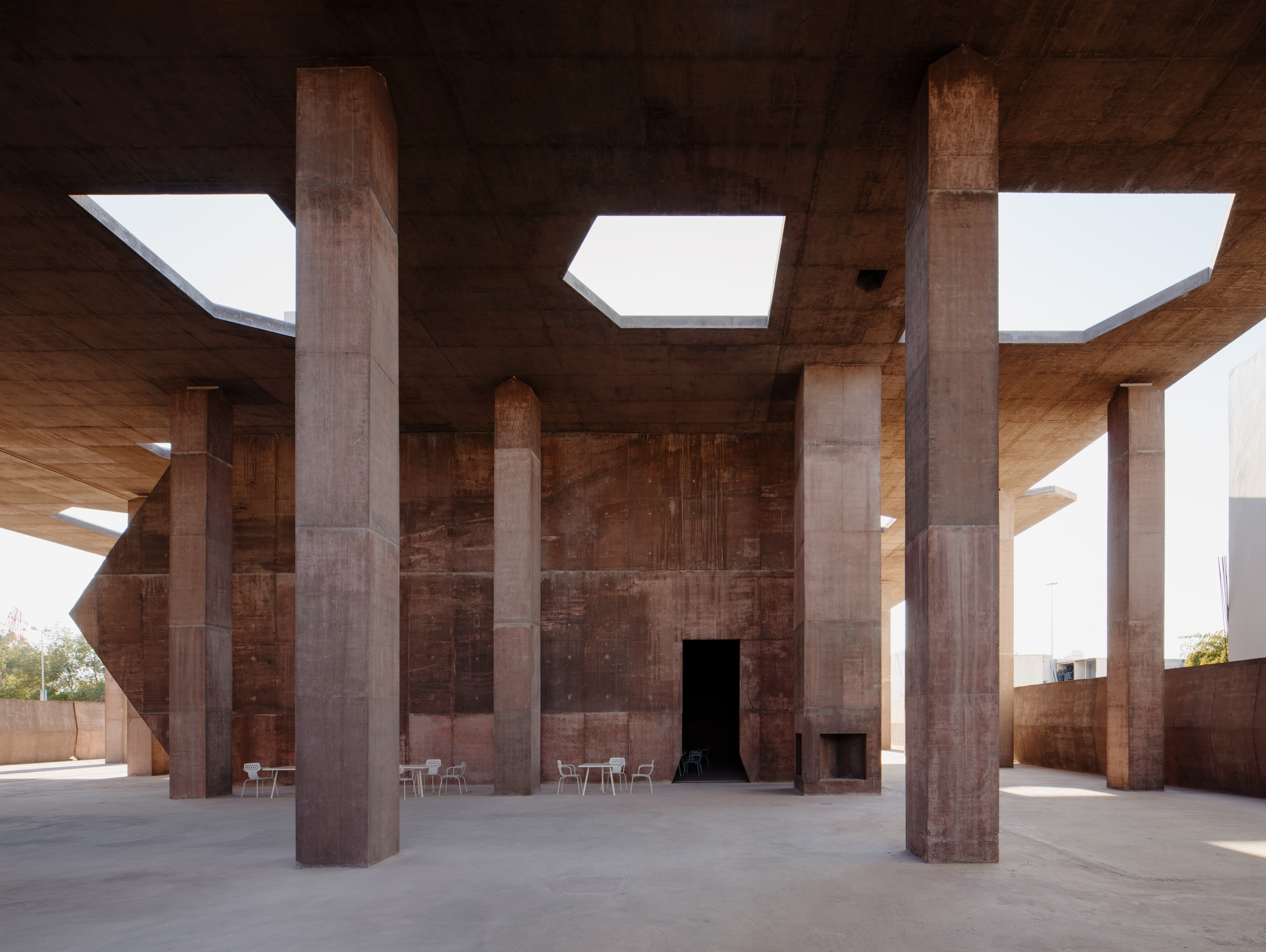 Pearling Path Museum and Entrance - www.ivanbrodey.com