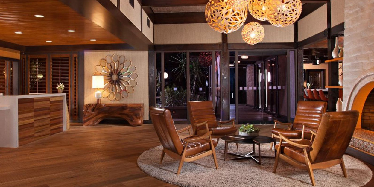 THE GARLAND - Meredith Godwin-Kresge