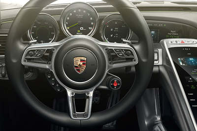 Porsche Packaging - Thomas Mc Callion