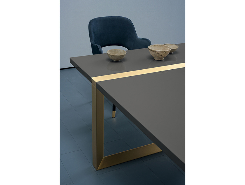 SELENE DINING TABLE - hagit-p